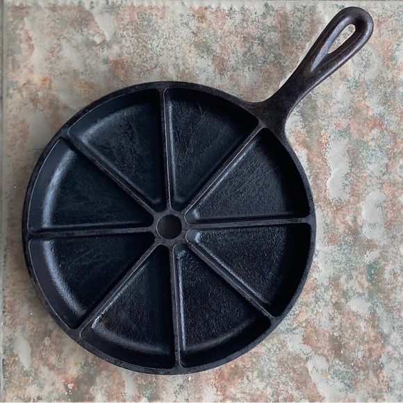 Kitchen | Sold Antique Lodge Cornbread Skillet | Poshmark